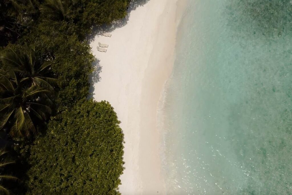 Rasdhoo Island Maldives – Travel Guide & 9 Best Things