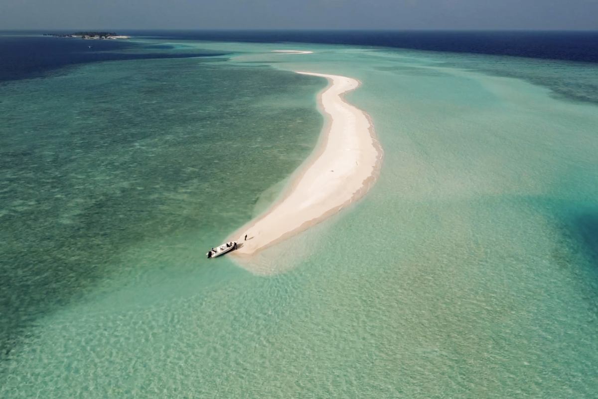 Thoddoo Island Maldives - Travel Guide & 9 Best Things