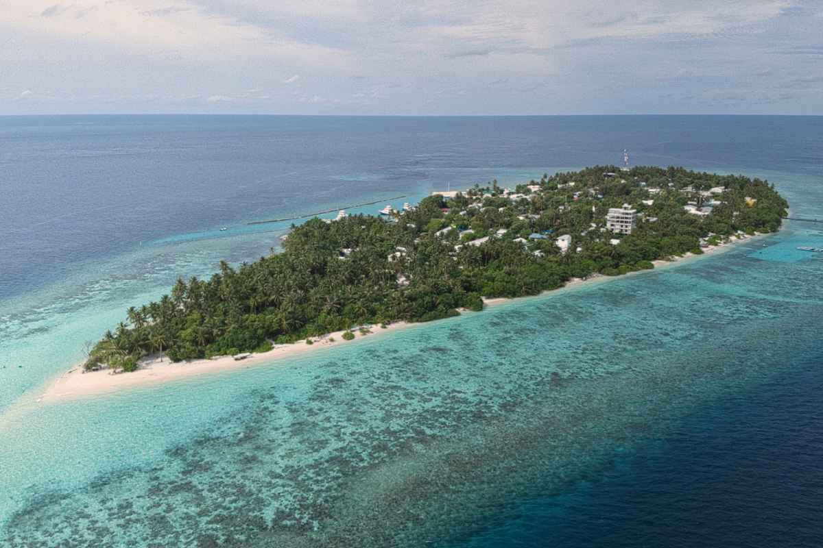 Omadhoo Island Maldives Guide 2026 – 8 Best Things To Do