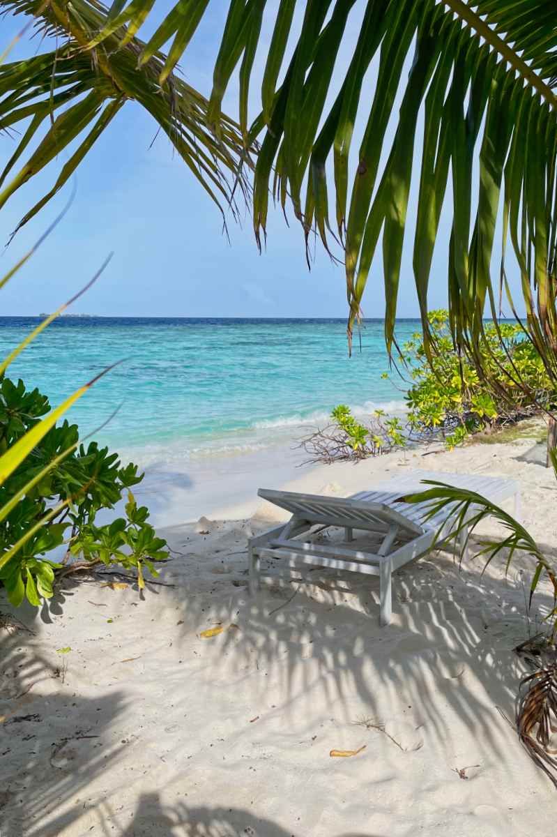Omadhoo Island Maldives Guide 2026 – 8 Best Things To Do