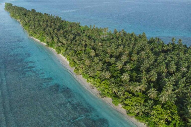 Dhigurah Maldives Travel Guide 2026 - 8 Best Things To Do
