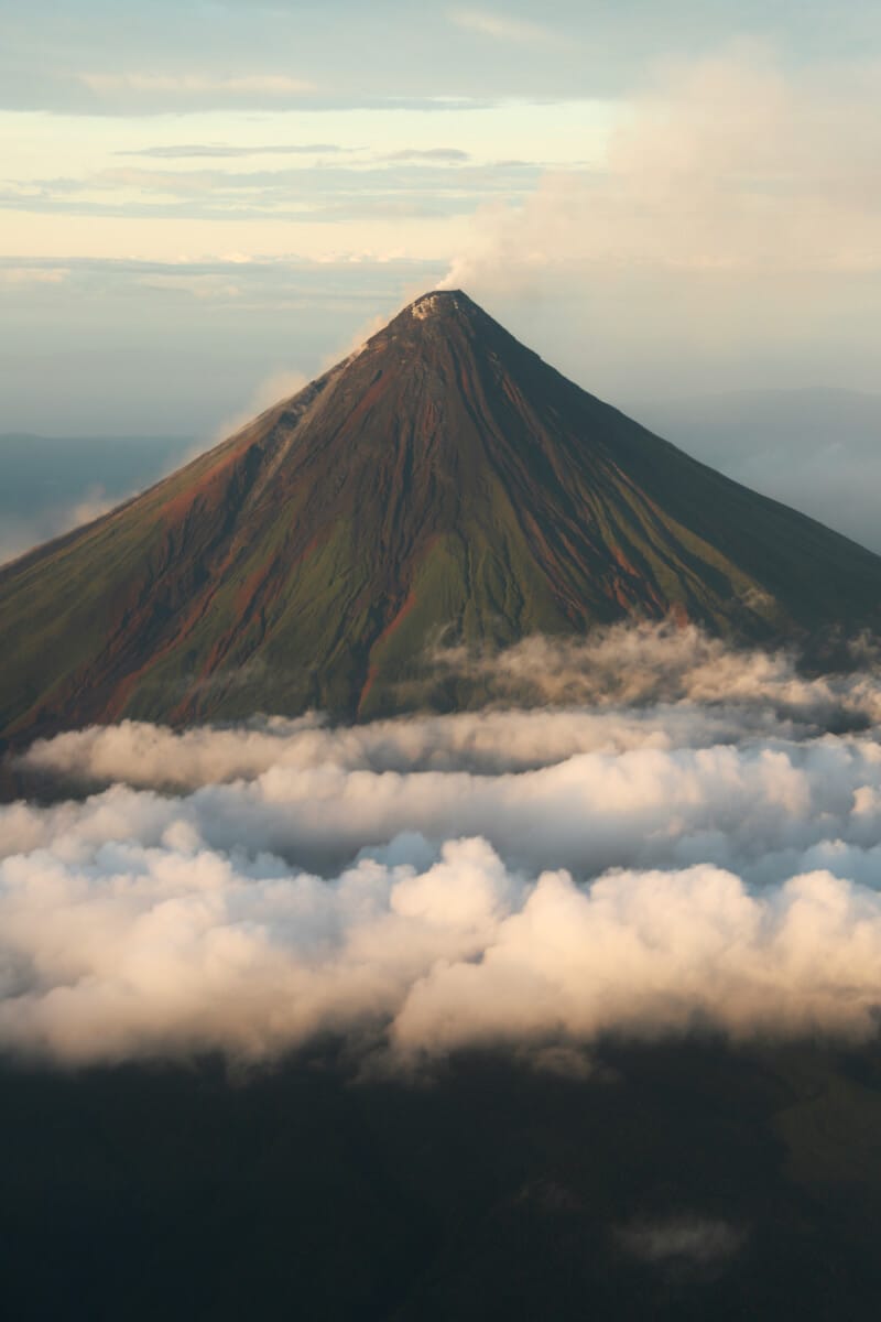 Mayon Volcano Legazpi Philippines - Guide & Best Things