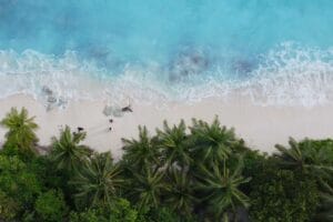 Thoddoo Island Maldives - Travel Guide & 8 Best Things